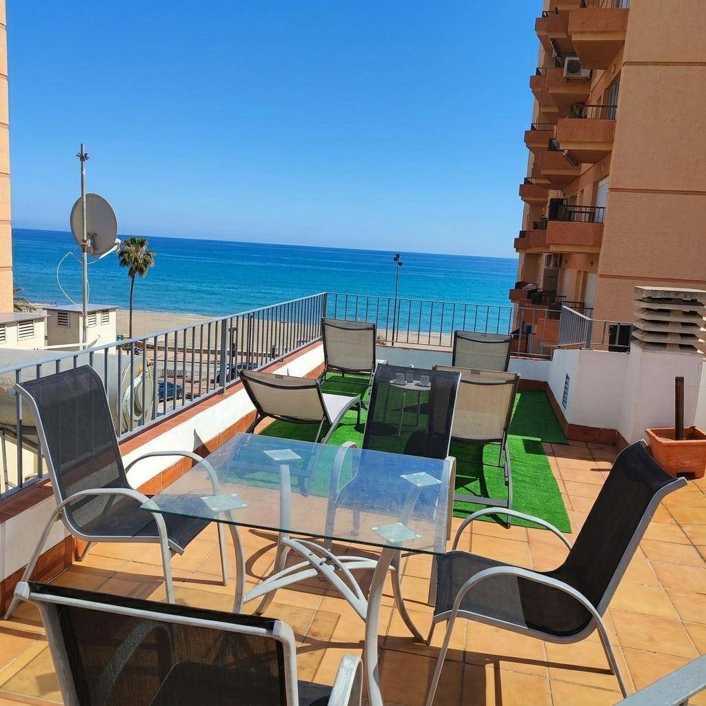 100 M² Appartement ∙ 3 Chambres ∙ 6 Personnes - Fuengirola