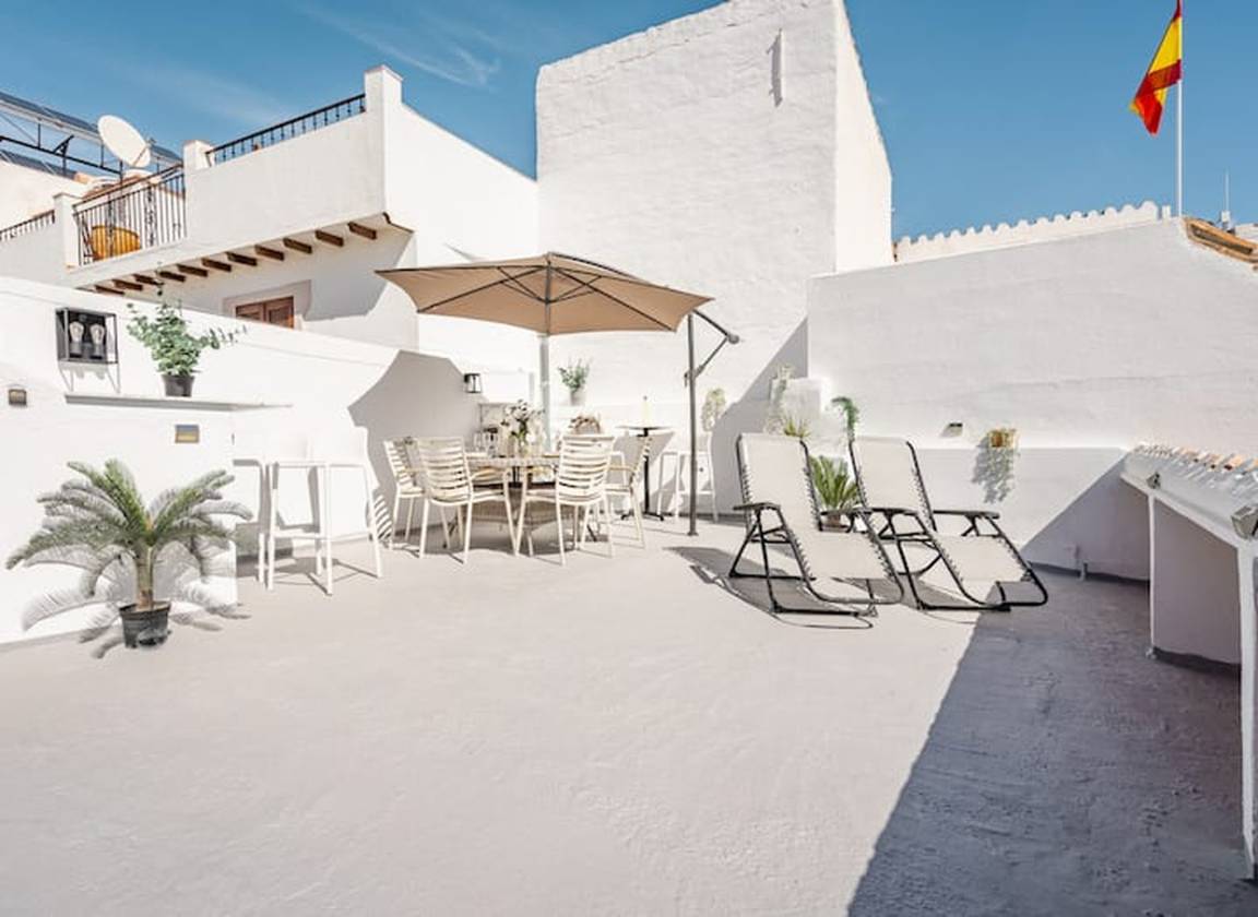 80 M² Casa ∙ 2 Habitaciones ∙ 6 Huéspedes - Estepona