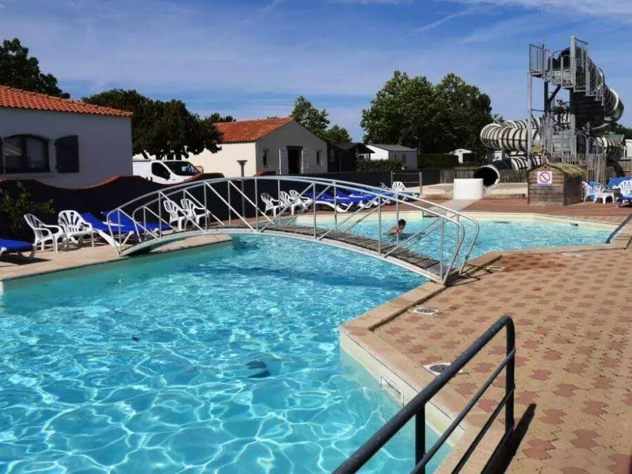 40 M² Mobil-home ∙ 4 Chambres ∙ 8 Personnes - Longeville-sur-Mer
