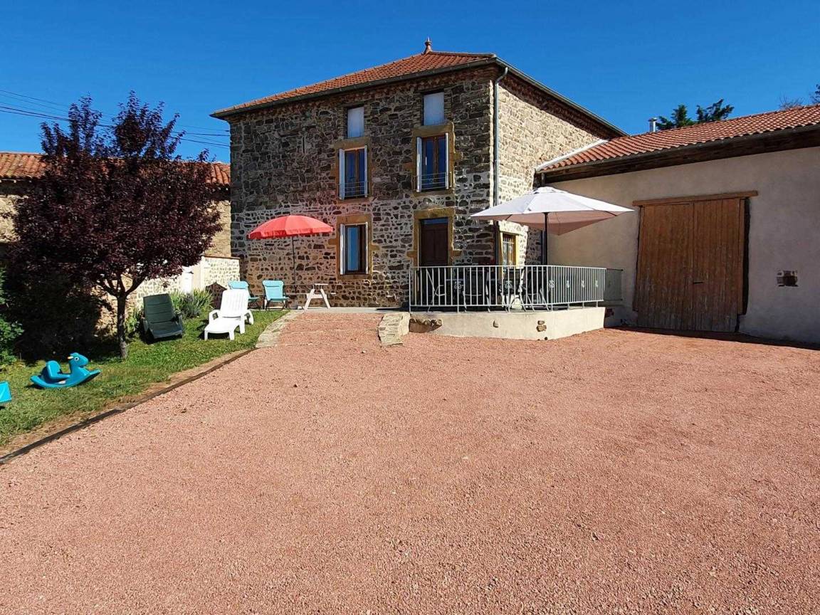 200 M² Cottage ∙ 5 Chambres ∙ 11 Personnes - Loire