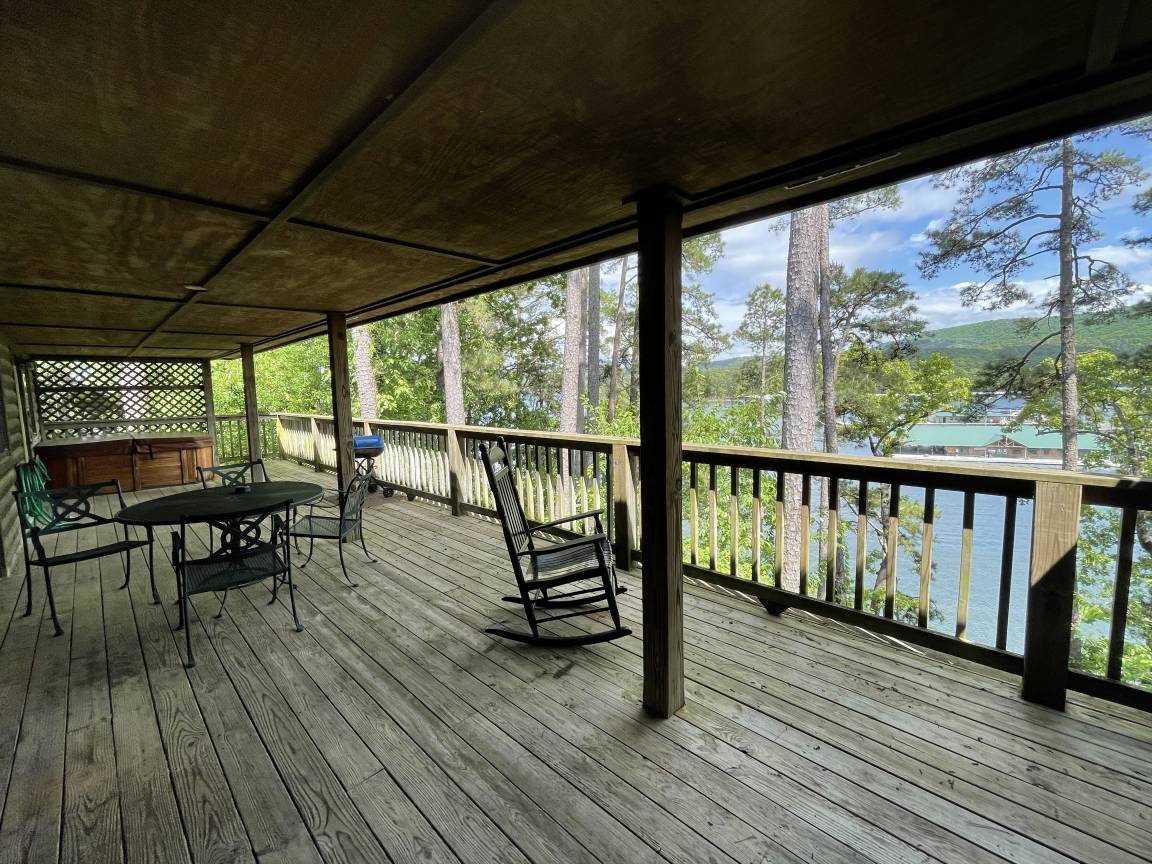112 M² Cottage ∙ 2 Bedrooms ∙ 8 Guests - Arkansas