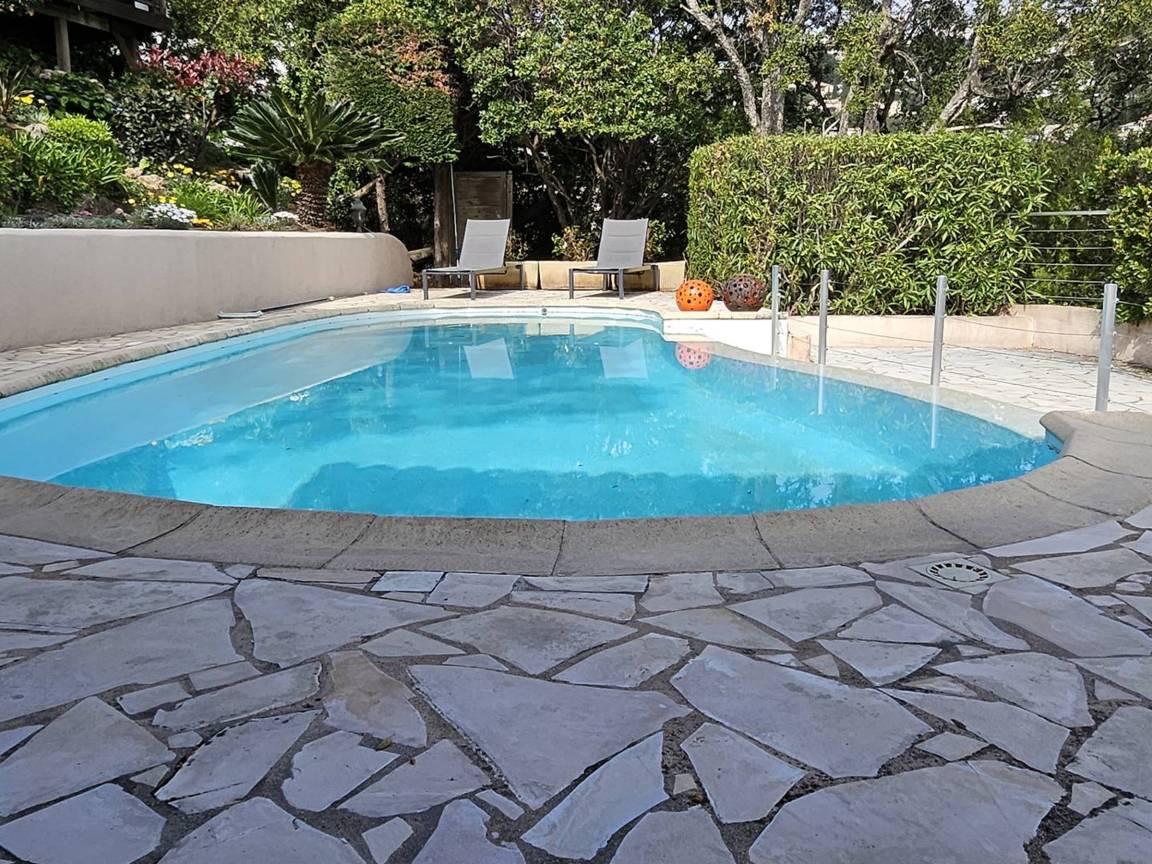 263 M² Villa ∙ 5 Slaapkamers ∙ 14 Gasten - Les Issambres