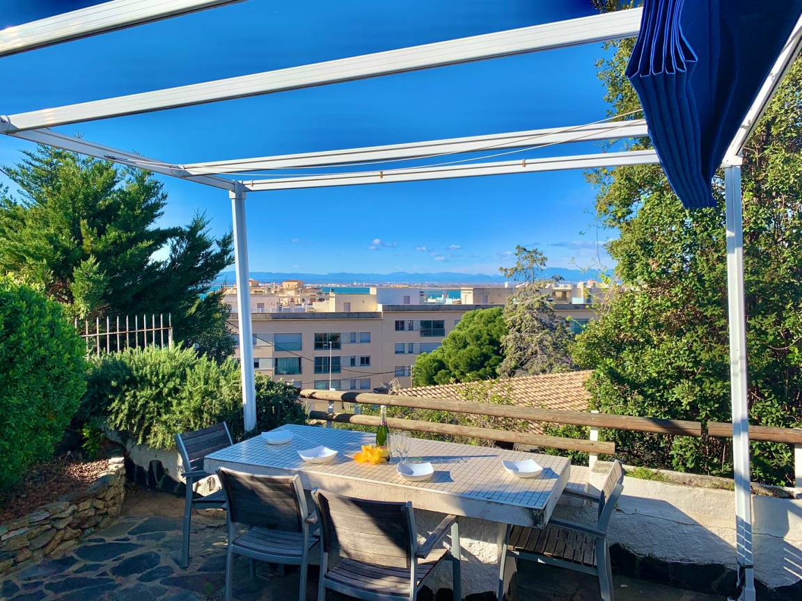117 M² Ferienhaus ∙ 3 Schlafzimmer ∙ 5 Gäste - Cadaqués