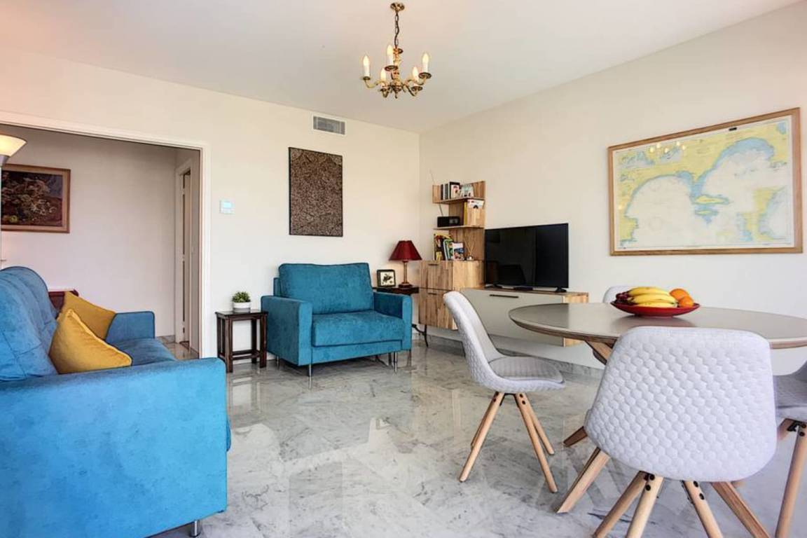 55 M² Apartamento ∙ 1 Habitación ∙ 4 Huéspedes - Antibes