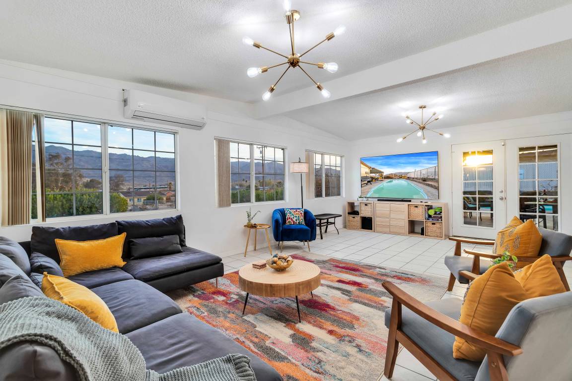155 M² House ∙ 3 Bedrooms ∙ 6 Guests - Twentynine Palms, CA