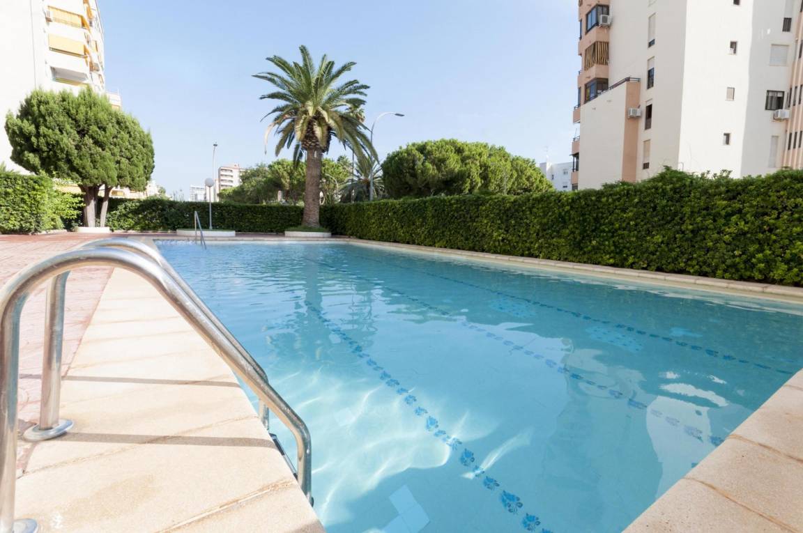 95 M² Huoneisto ∙ 3 Makuuhuonetta ∙ 6 Vierasta - Xeraco