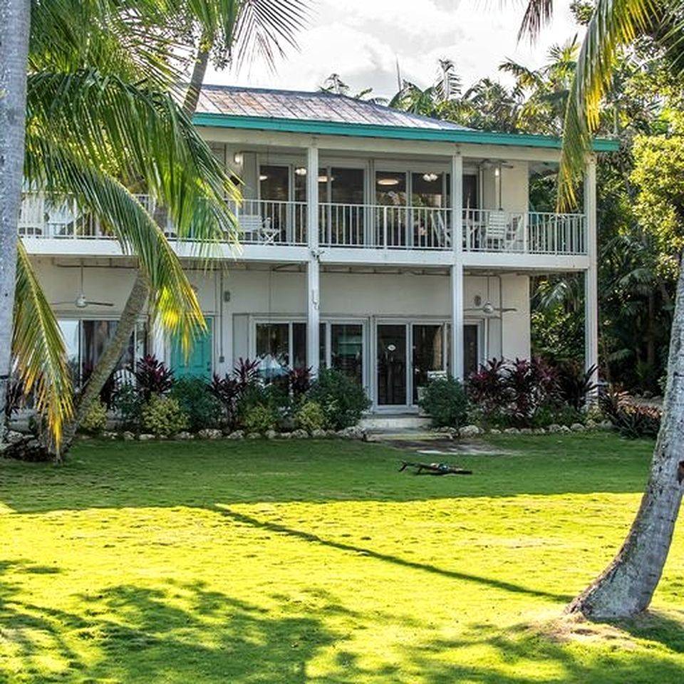 House ∙ 6 Bedrooms ∙ 18 Guests - Islamorada, FL