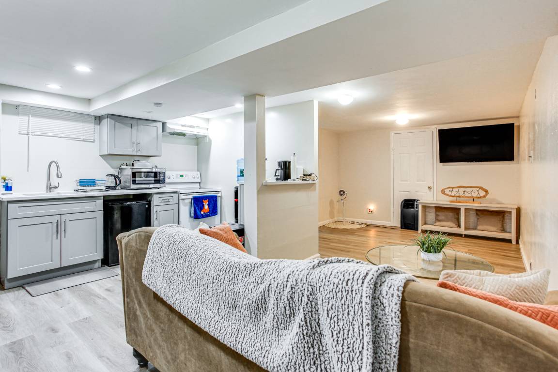 109 M² Apartment ∙ 1 Bedroom ∙ 2 Guests - Cambria Heights - Queens NY