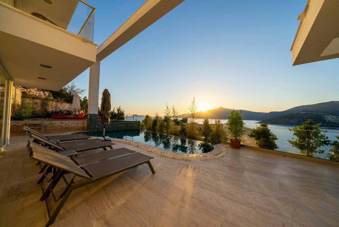 Villa ∙ 6 Bedrooms ∙ 12 Guests - Kalkan