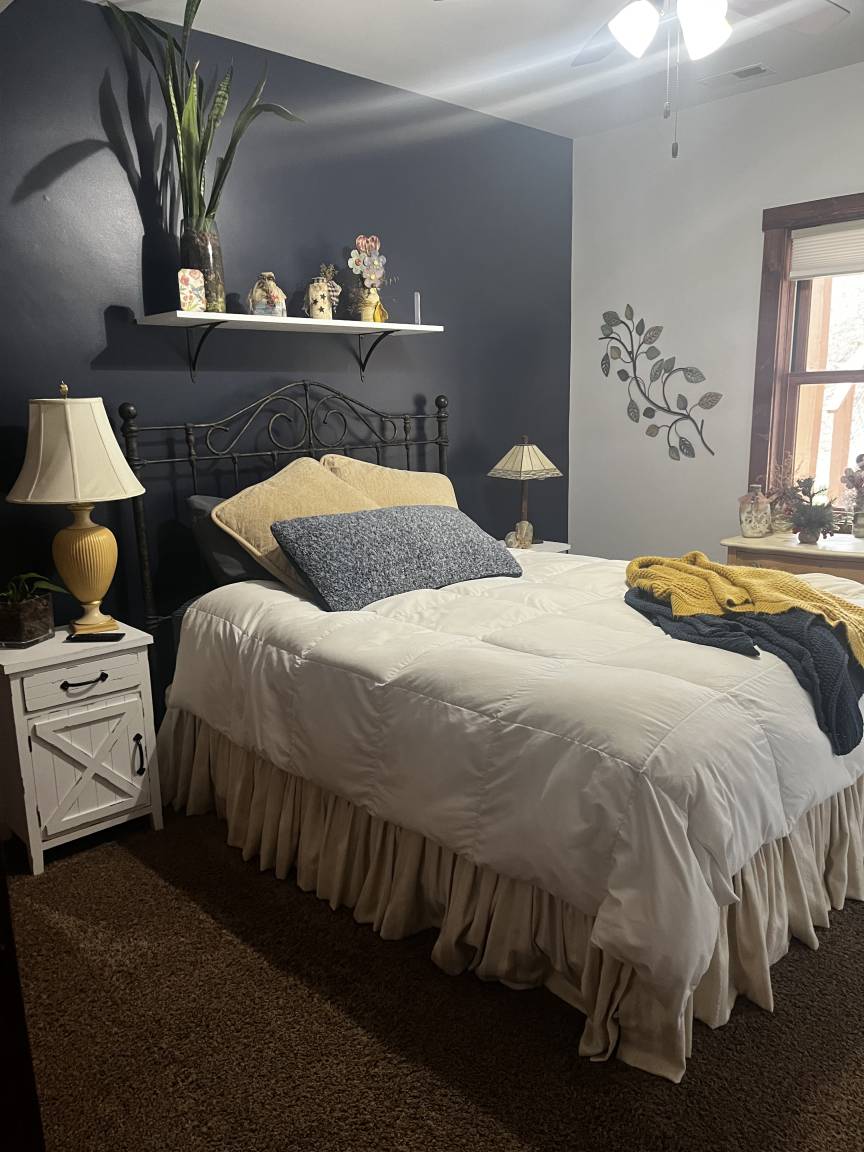 House ∙ 2 Bedrooms ∙ 4 Guests - Nashville, IN