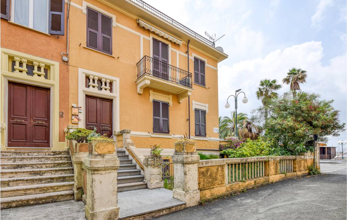 101 M² Apartment ∙ 2 Bedrooms ∙ 5 Guests - Chiavari