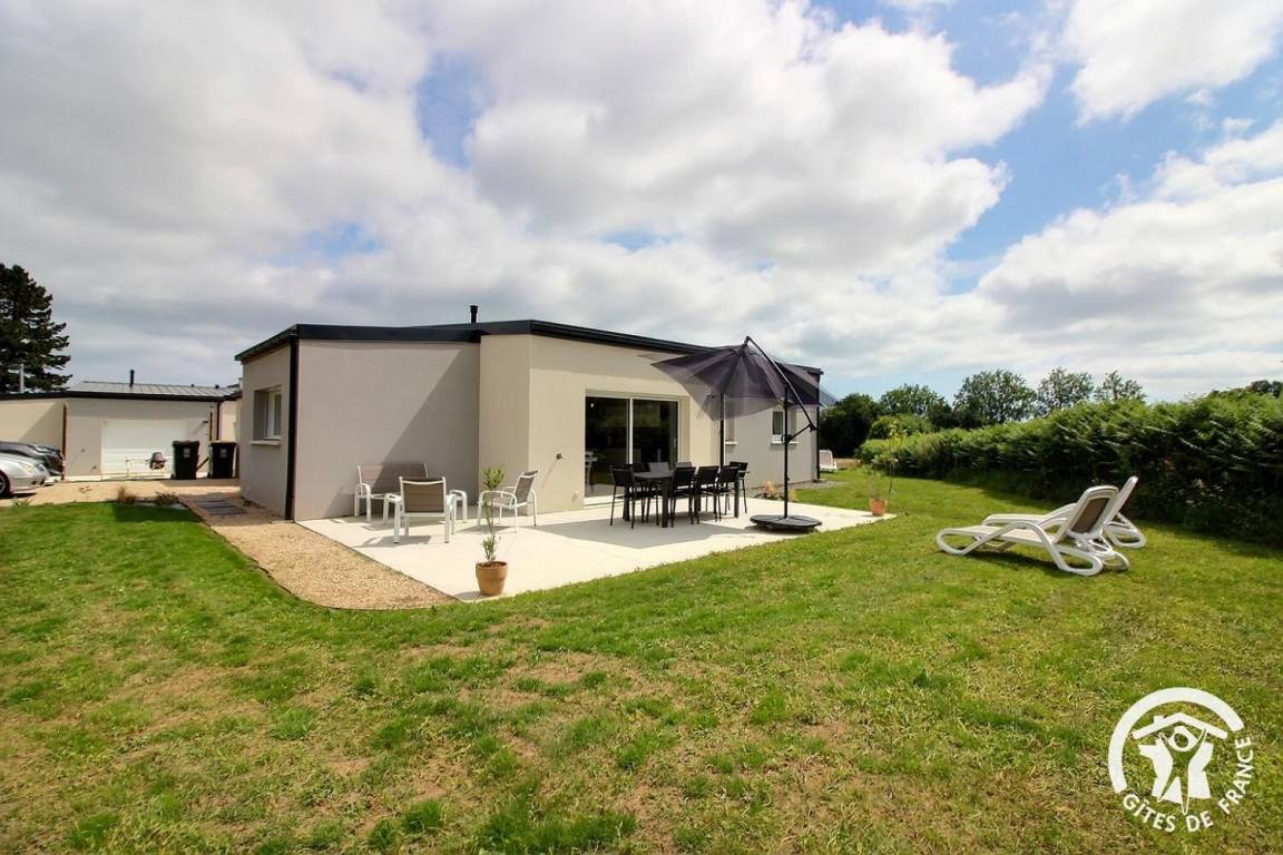 88 M² Gîte ∙ 3 Chambres ∙ 6 Personnes - Binic
