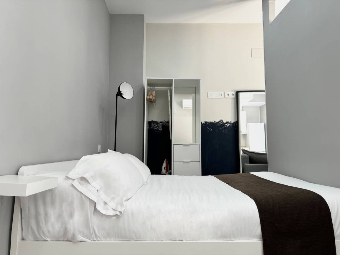30 M² Apartament Typu Studio ∙ 4 Gości - Madryt