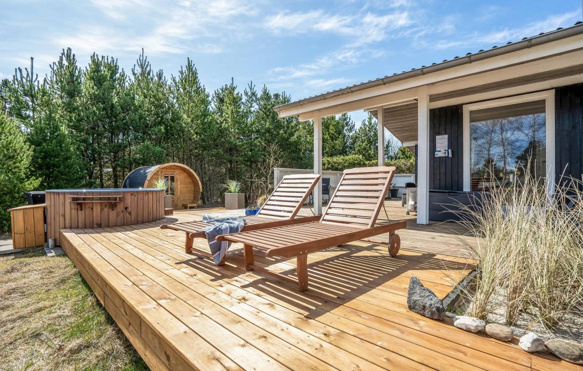 100 M² Maison De Vacances ∙ 4 Chambres ∙ 7 Personnes - Blåvand