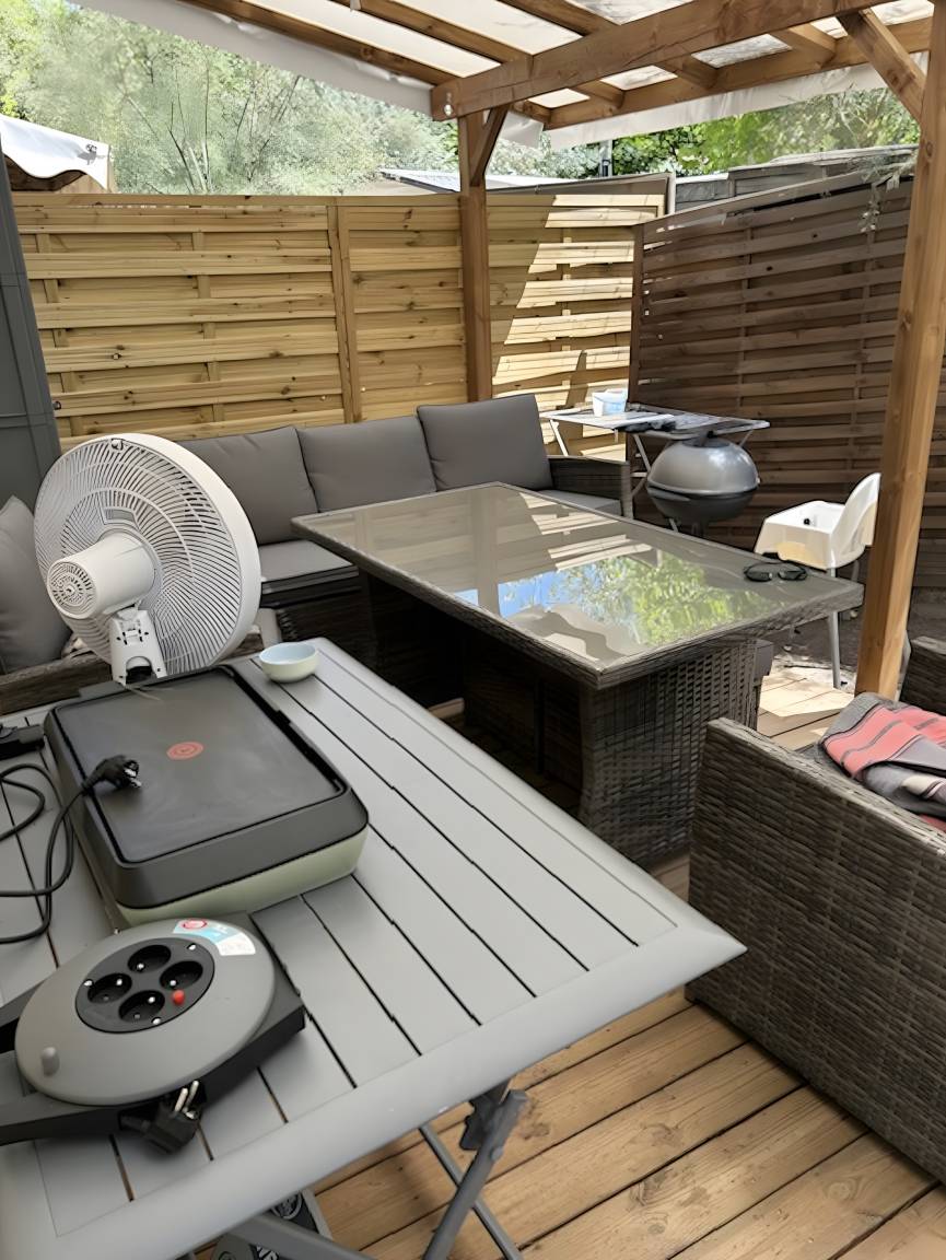 27 M² Mobil-home ∙ 2 Chambres ∙ 6 Personnes - Gard