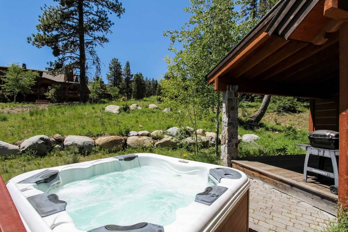 116 M² House ∙ 2 Bedrooms ∙ 6 Guests - Tamarack Ski Resort, ID