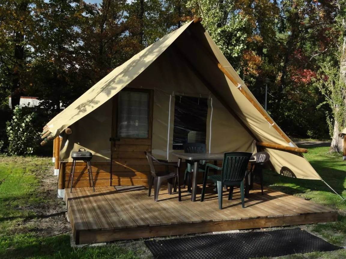 25 M² Mobil-home ∙ 2 Chambres ∙ 4 Personnes - Nouan-le-Fuzelier