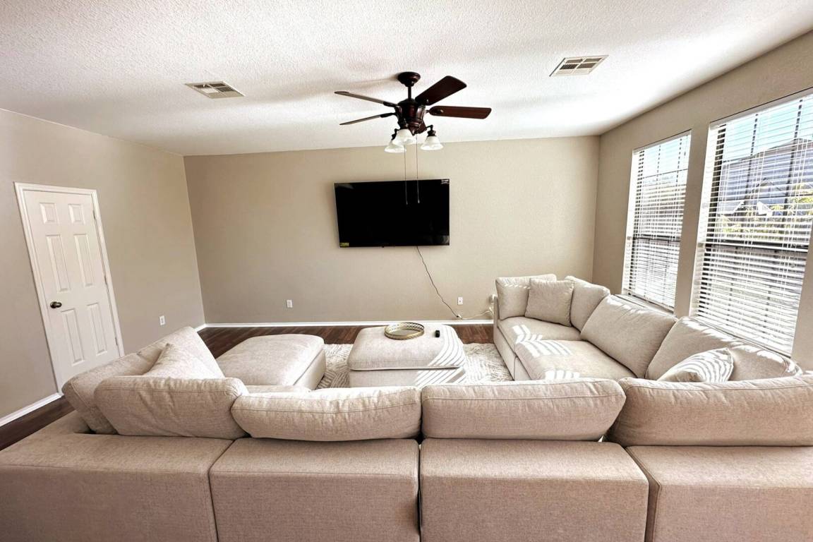 249 M² House ∙ 4 Bedrooms ∙ 12 Guests - Round Rock, TX
