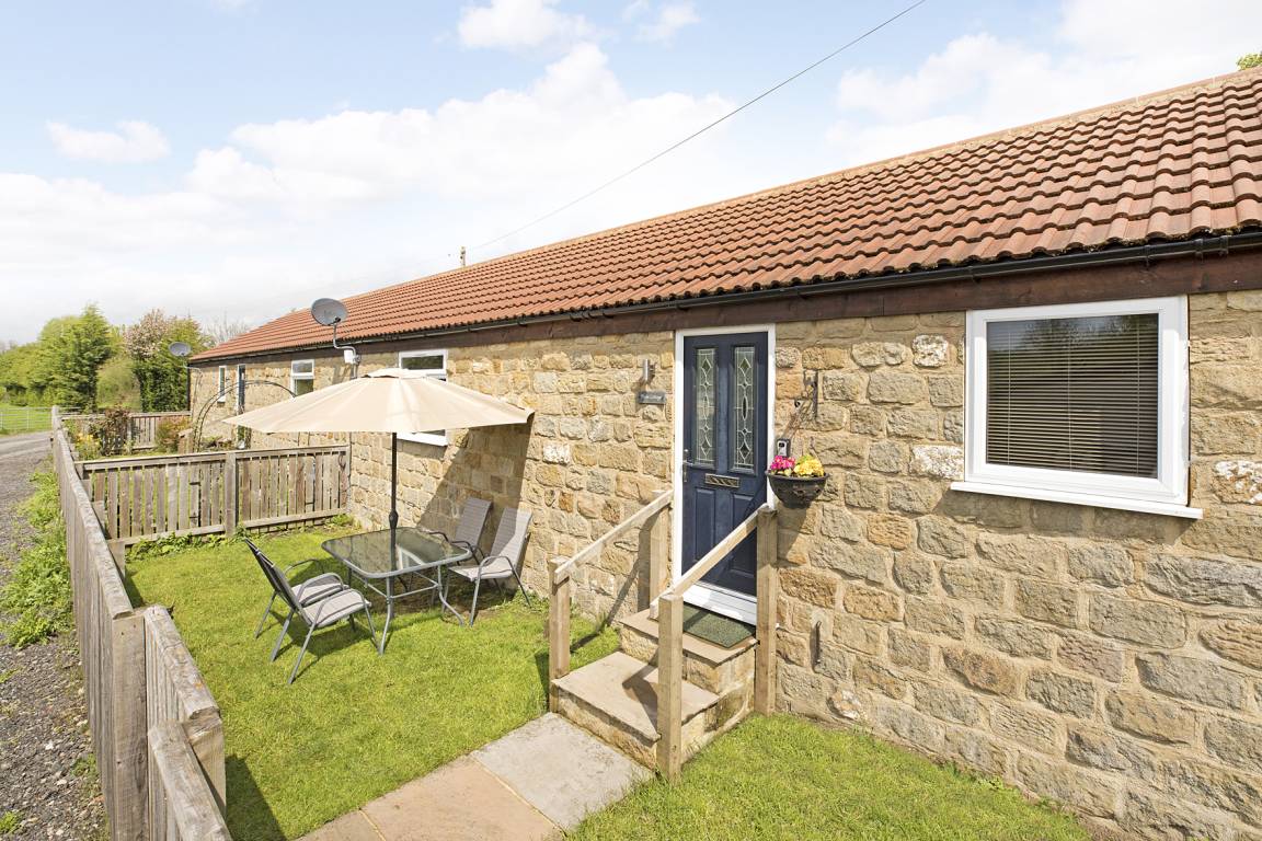 Cottage ∙ 2 Bedrooms ∙ 4 Guests - Wetherby