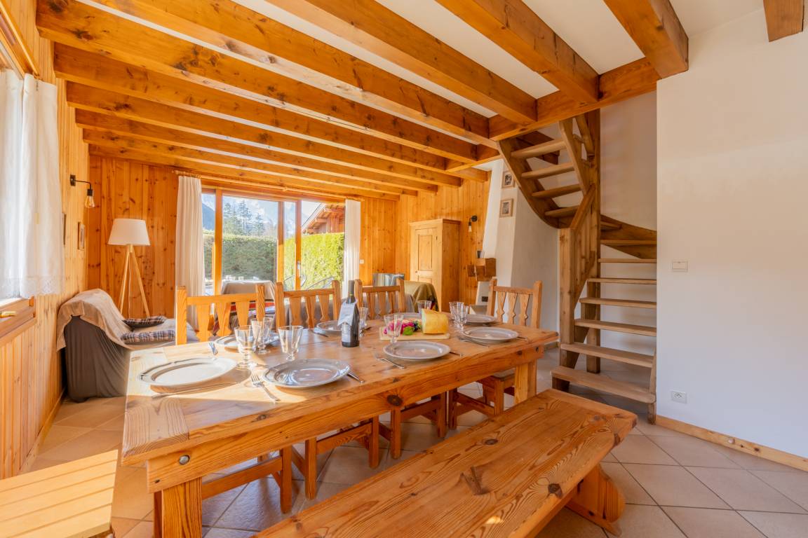 107 M² Chalet ∙ 4 Bedrooms ∙ 9 Guests - Vallorcine
