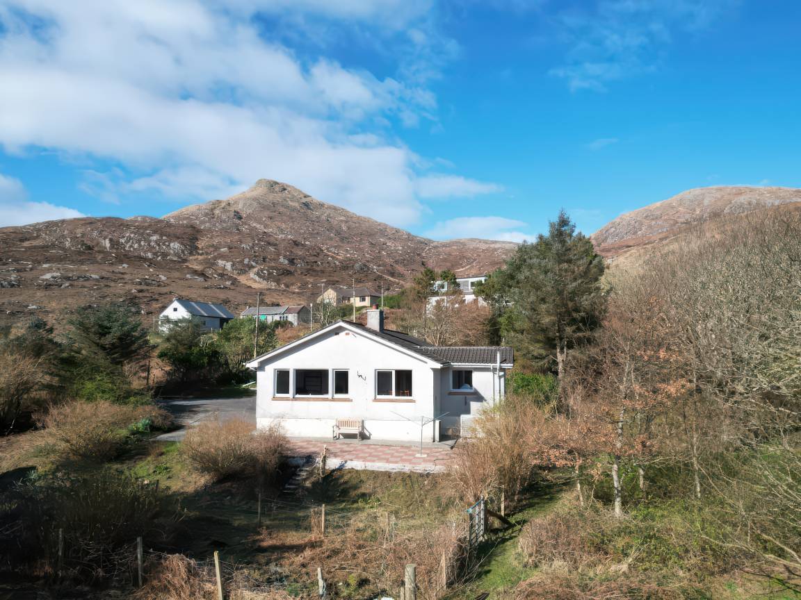Cottage ∙ 4 Bedrooms ∙ 8 Guests - Barra