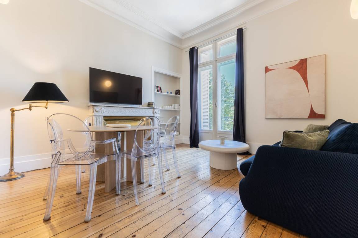 68 M² Appartement ∙ 2 Chambres ∙ 6 Personnes - Pessac