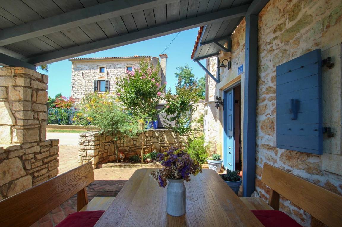 90 M² Huis ∙ 3 Slaapkamers ∙ 6 Gasten - Novigrad