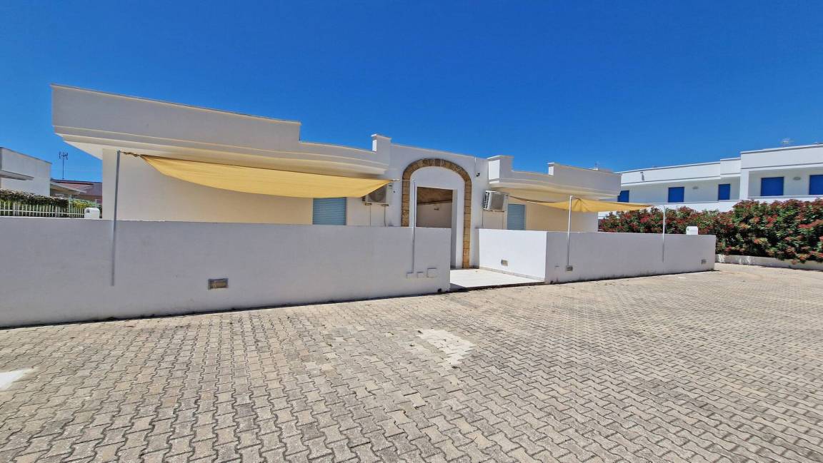 60 M² Mökki ∙ 2 Makuuhuonetta ∙ 4 Vierasta - Gallipoli, Apulia