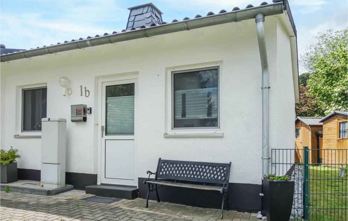 40 M² Huis ∙ 1 Slaapkamer ∙ 2 Gasten - Willingen