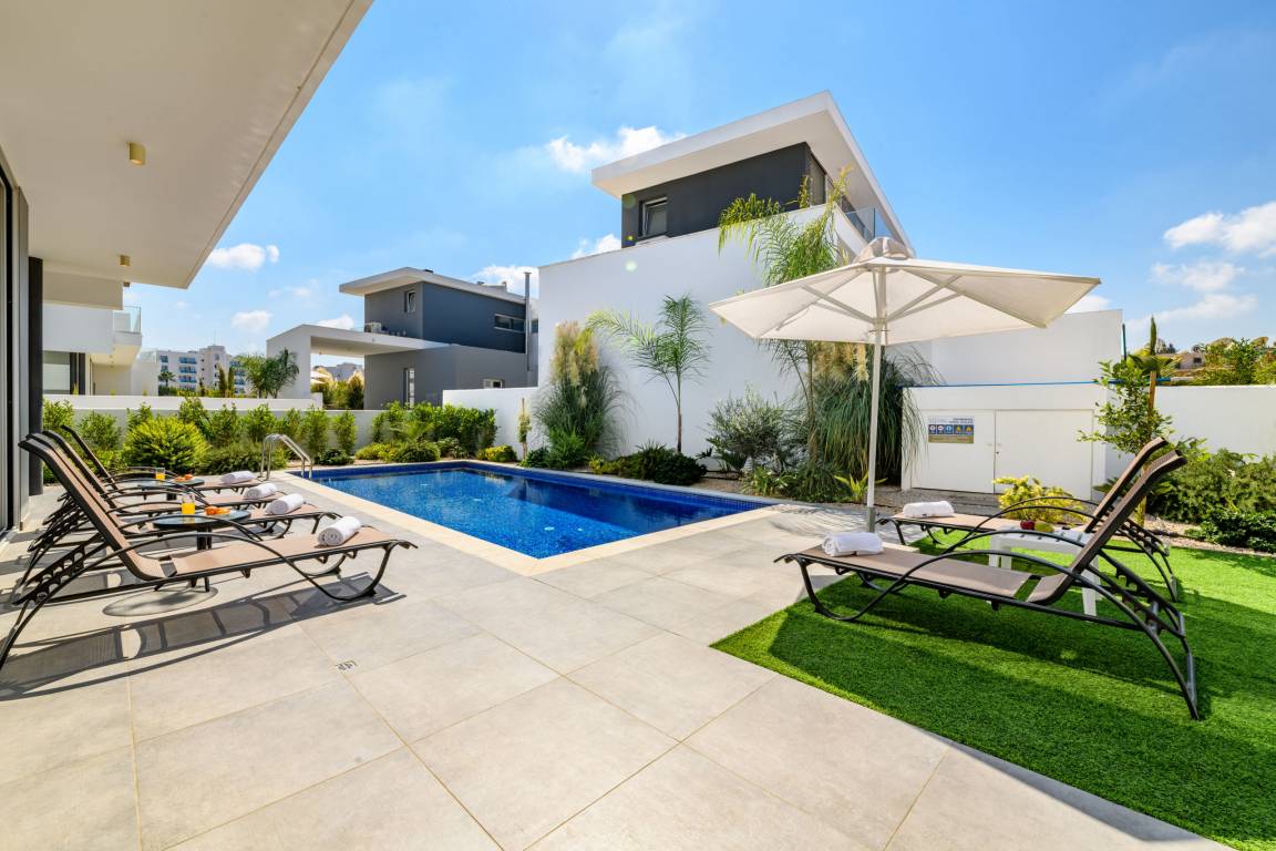 180 M² Villa ∙ 3 Schlafzimmer ∙ 6 Gäste - Protaras