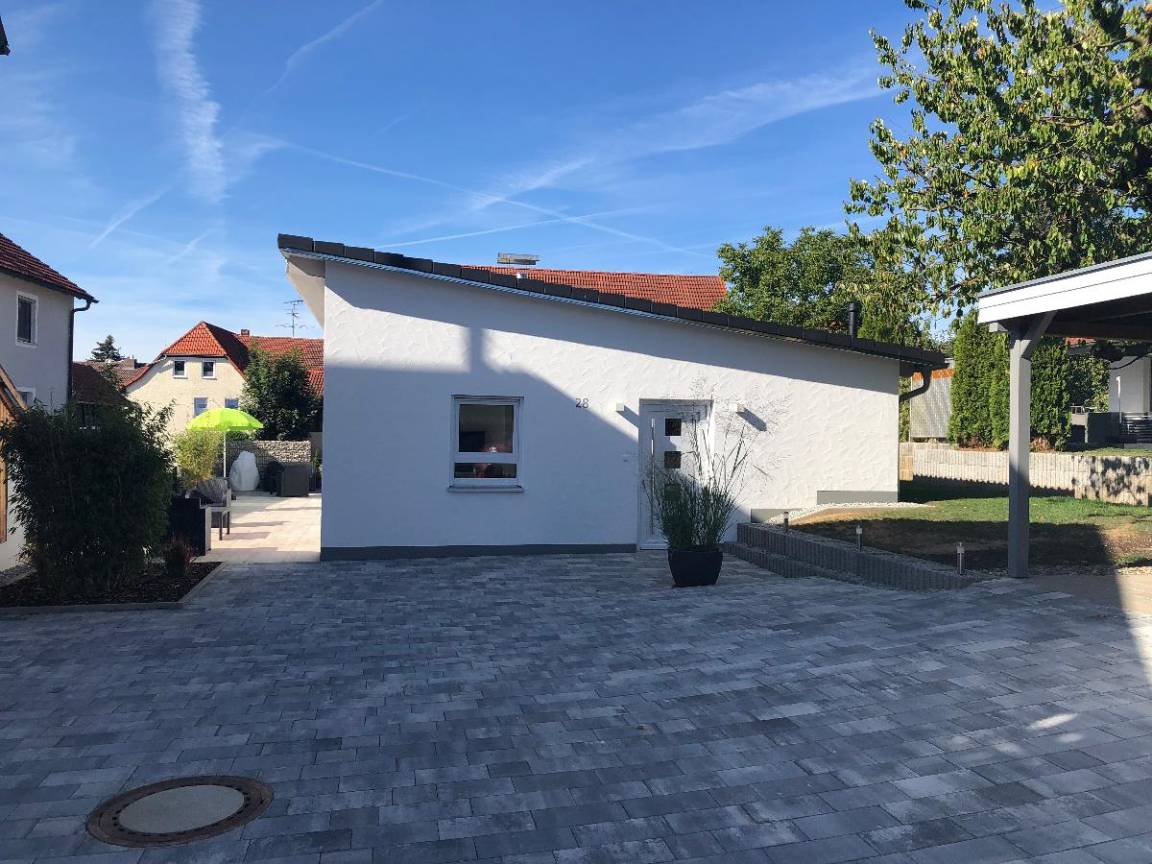 72 M² Ferienwohnung ∙ 2 Schlafzimmer ∙ 6 Gäste - Ebensfeld
