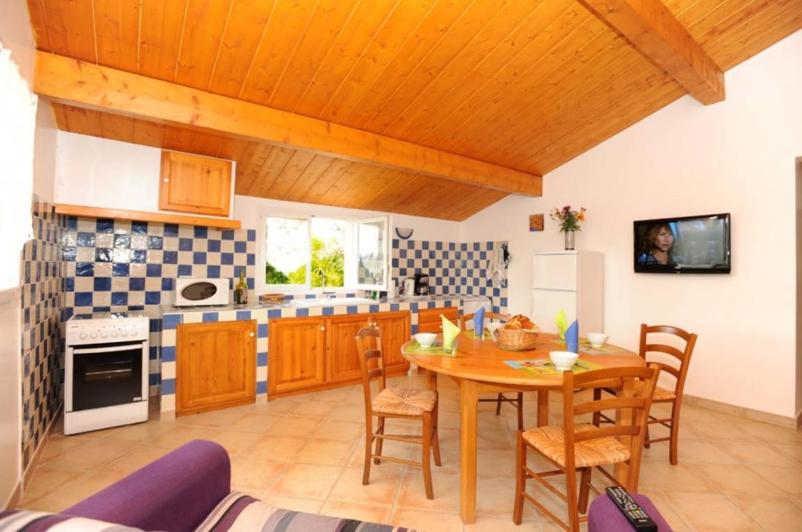 75 M² Gîte ∙ 2 Chambres ∙ 4 Personnes - Perpignan