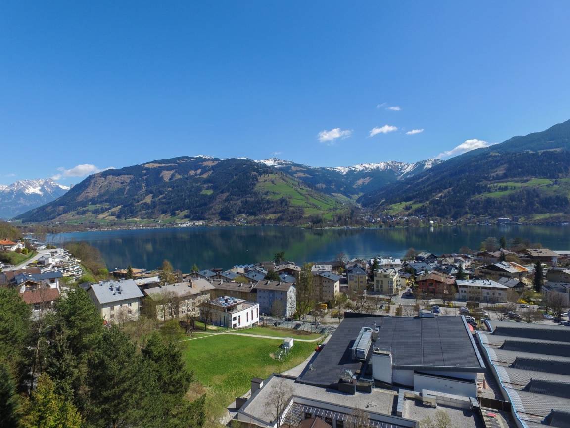 60 M² Huoneisto ∙ 2 Makuuhuonetta ∙ 6 Vierasta - Zell am See