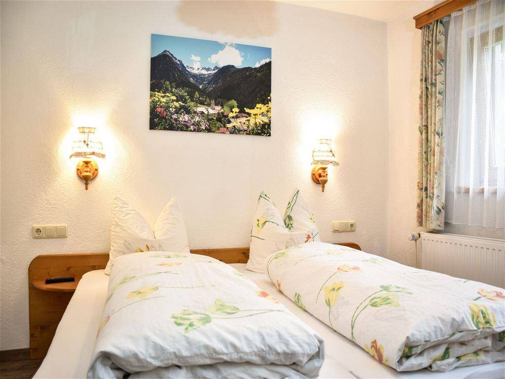 29 M² Ferienwohnung ∙ 1 Schlafzimmer ∙ 3 Gäste - Stanzach