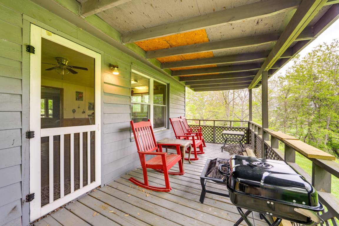 102 M² House ∙ 2 Bedrooms ∙ 4 Guests - Maggie Valley, NC