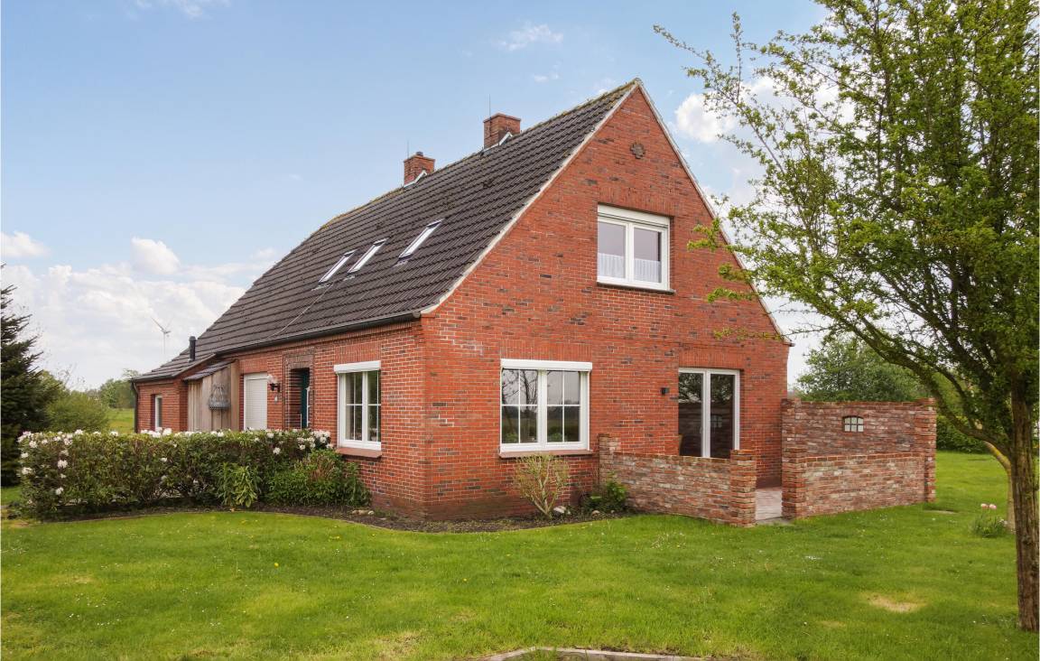 110 M² Duplex ∙ 4 Chambres ∙ 7 Personnes - Marienhafe