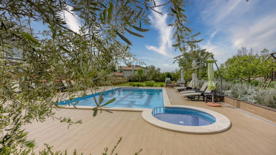 32 M² Appartement ∙ 1 Slaapkamer ∙ 2 Gasten - Pula