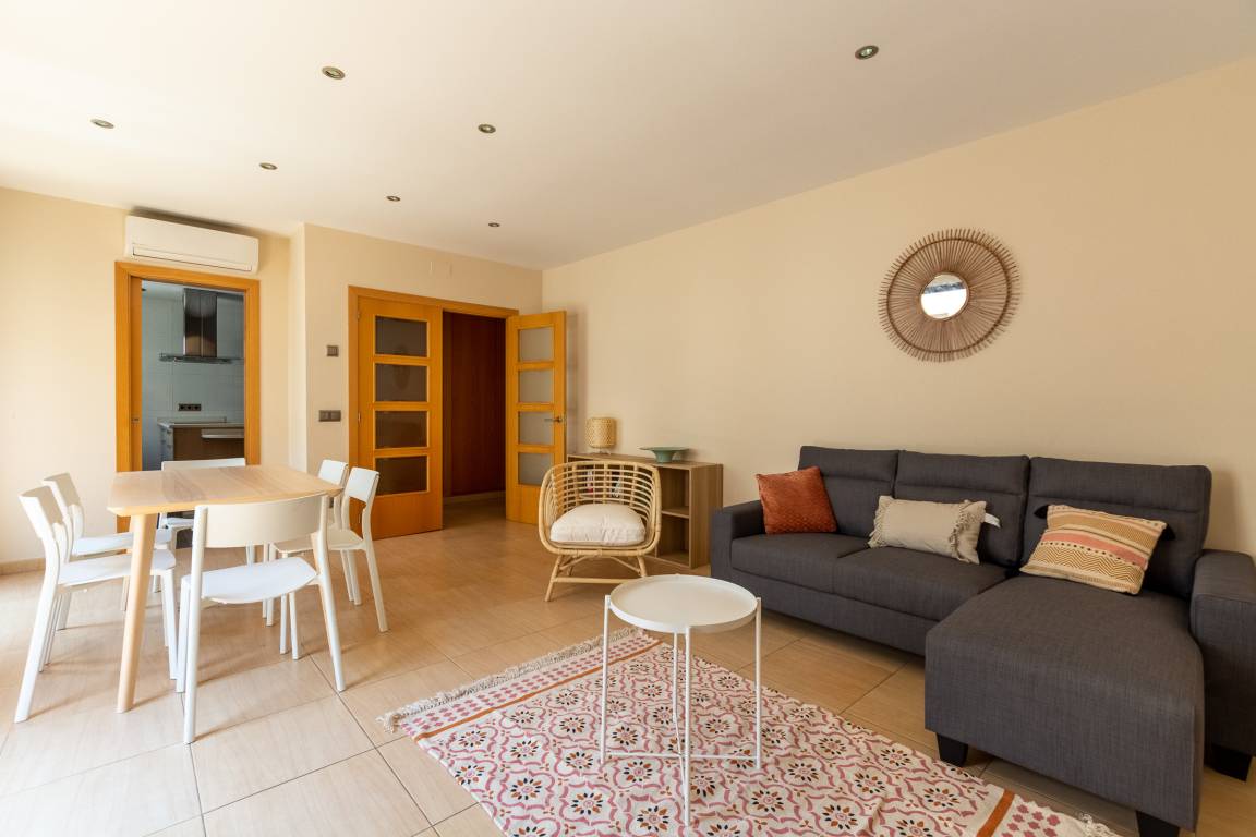 100 M² Appartement ∙ 3 Chambres ∙ 6 Personnes - Tossa de Mar