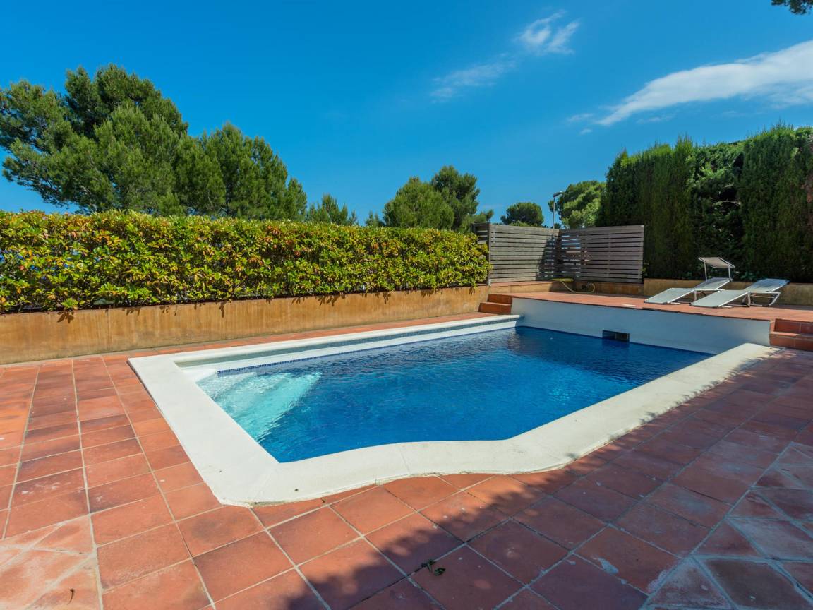 120 M² House ∙ 3 Bedrooms ∙ 6 Guests - Llafranc