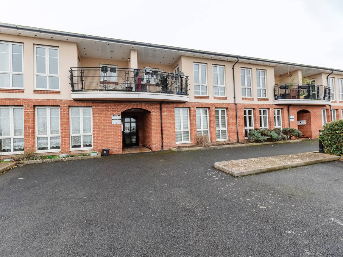 Cottage ∙ 2 Bedrooms ∙ 4 Guests - Brighton