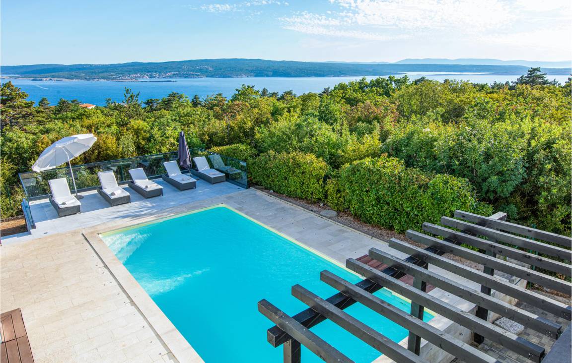 283 M² Maison De Vacances ∙ 5 Chambres ∙ 10 Personnes - Crikvenica