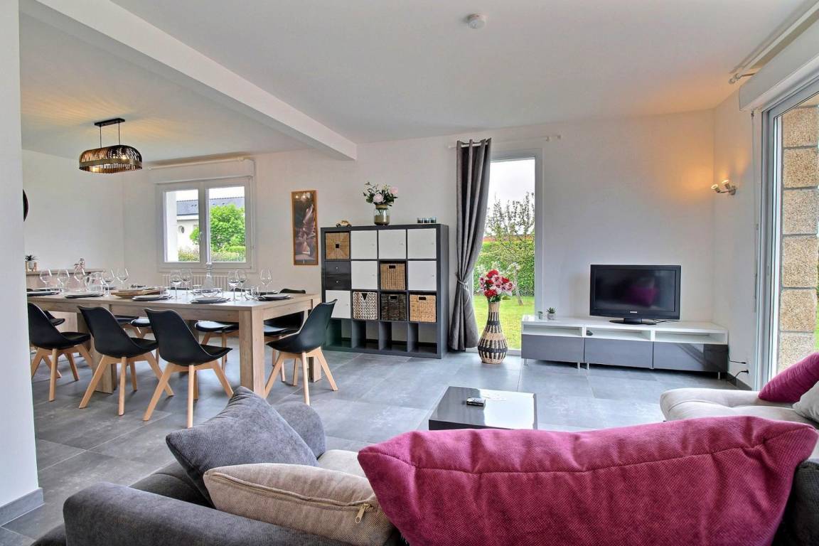 140 M² Gîte ∙ 5 Bedrooms ∙ 10 Guests - Belz