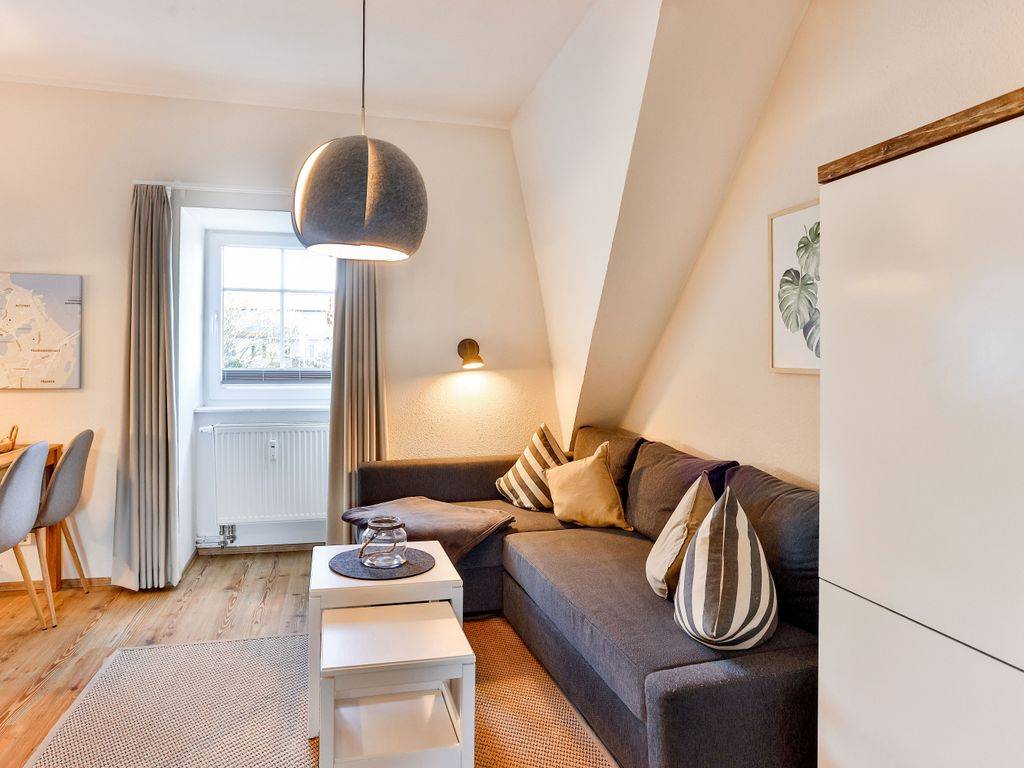 75 M² Appartement ∙ 2 Chambres ∙ 6 Personnes - Stralsund