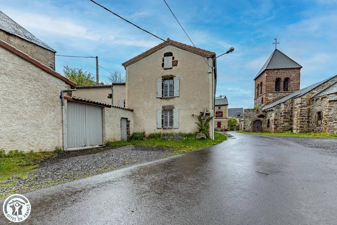 120 M² Gîte ∙ 3 Schlafzimmer ∙ 8 Gäste - Issoire