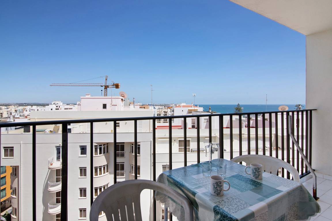80 M² Apartamento ∙ 1 Habitación ∙ 5 Huéspedes - Armação de Pêra
