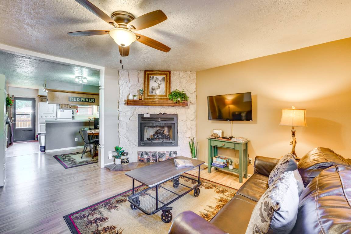 102 M² Apartment ∙ 2 Bedrooms ∙ 6 Guests - Red River, NM