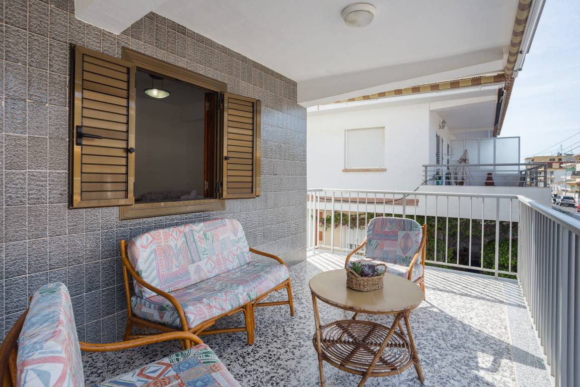 66 M² Apartamento ∙ 3 Habitaciones ∙ 7 Huéspedes - Oliva
