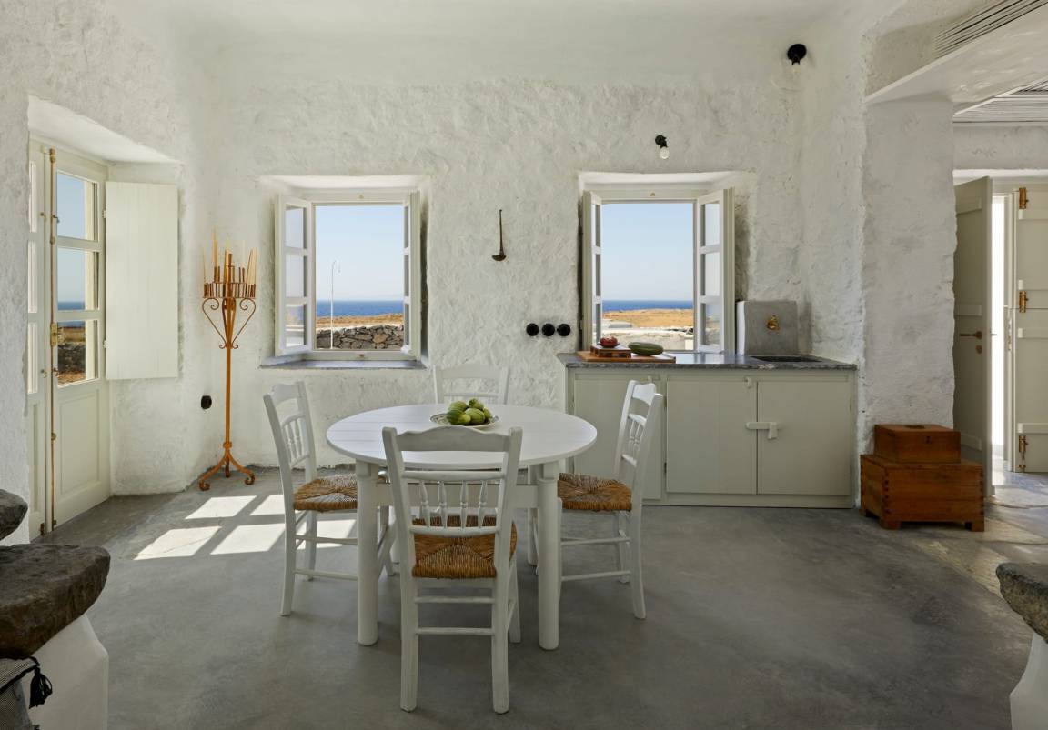 Apartment ∙ 1 Bedroom ∙ 4 Guests - Oia