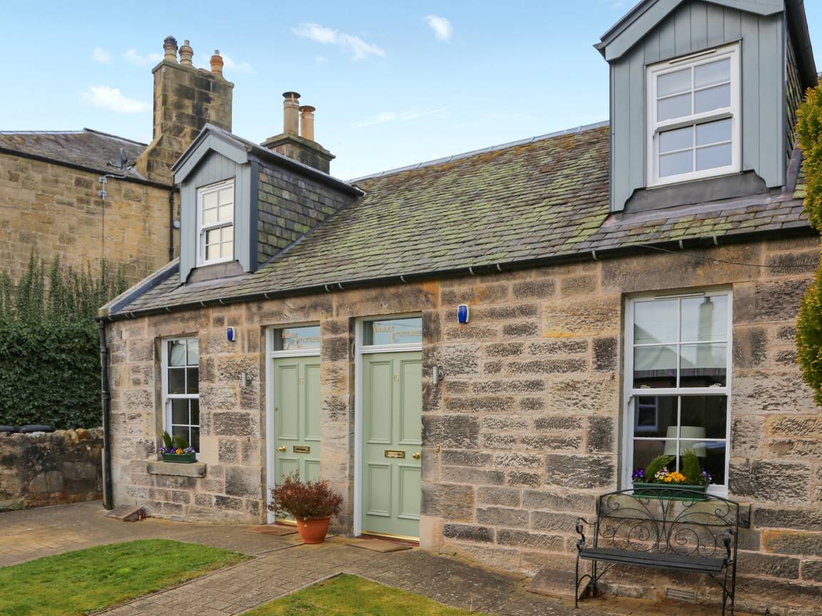 Cottage ∙ 2 Bedrooms ∙ 4 Guests - Musselburgh