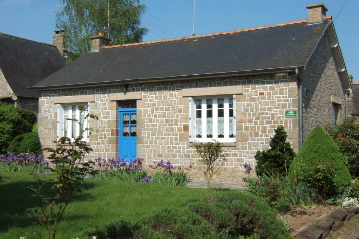 62 M² Gîte ∙ 2 Chambres ∙ 4 Personnes - Saint-Aubin-du-Cormier